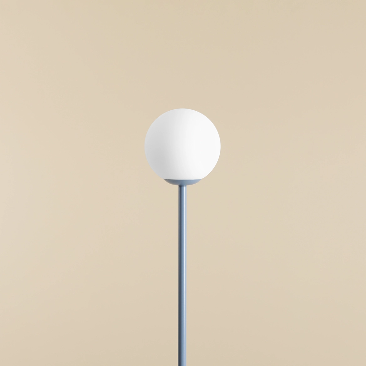 Blue floor lamp from the Artera Colours collection PINNE FLOOR DUSTY BLUE